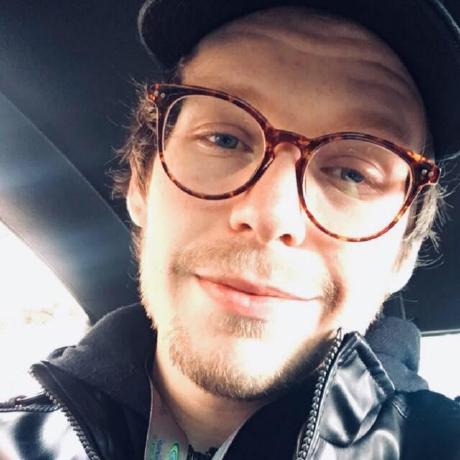 Derek Tata's Profile - @derekjtata